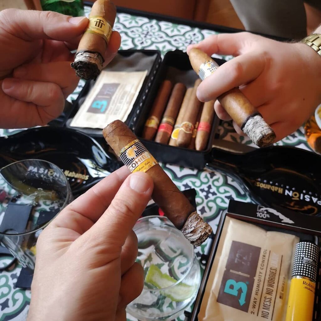 Cómo fumar un puro - Cigar Smoker Club