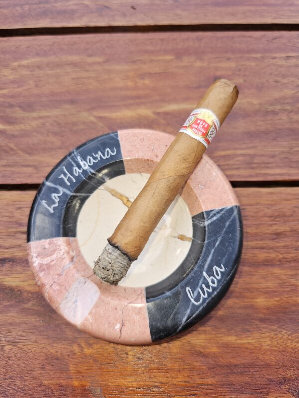 Puros y tabaco premium - Cigar Smoker Club Red de Fumadores de Puros