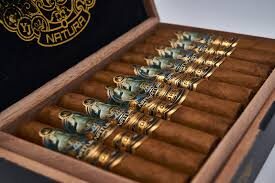 Natura Cigars The Forest Robusto precio y opiniones - Cigar Smoker Club