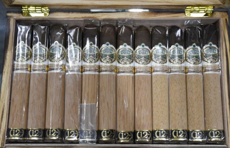 DBL 12th Anniversary precio y opiniones - Cigar Smoker Club