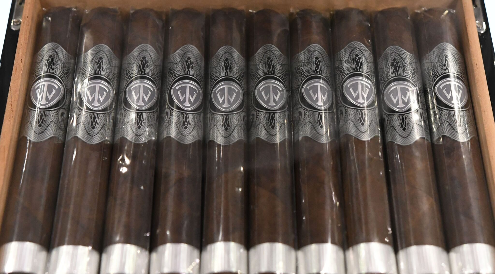 West Tampa Tobacco Dark: oscuridad con mucho sabor en cada cigarro ...