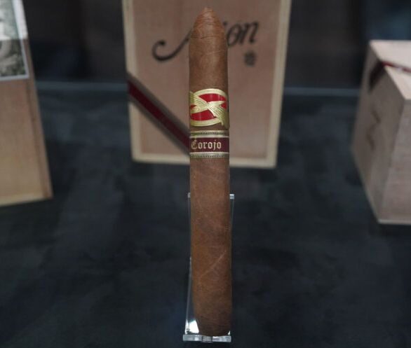 Tatuaje Avion Corojo precio y opiniones - Cigar Smoker Club