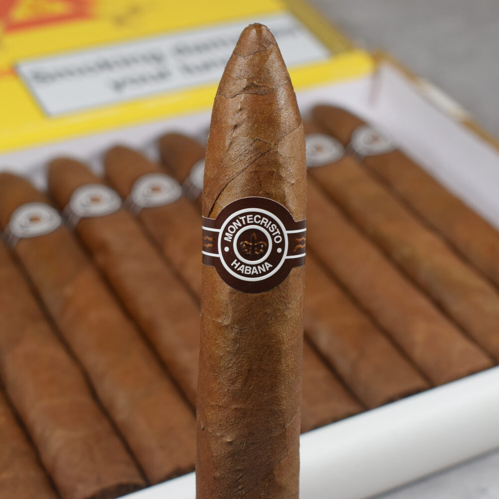 Montecristo No. 2: el puro cubano que nunca falla - Cigar Smoker Club