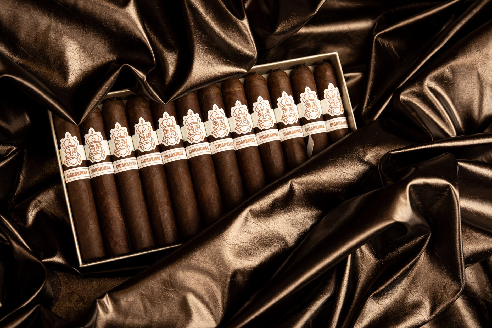 CigarKings COY 25 Majestic Flag Tail: un puro de bandera para 2025 ...