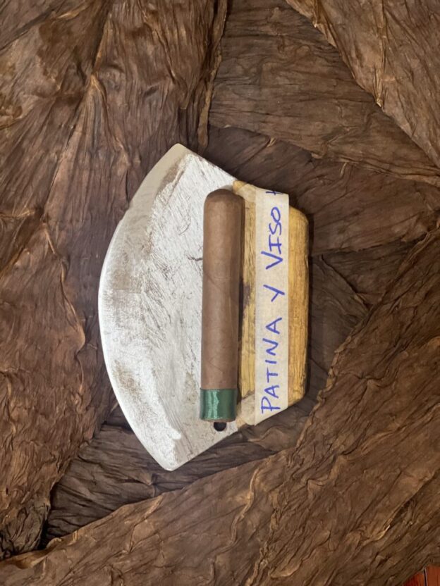 Patina y Viso Verdigris: a cigar with strength, history, and style ...