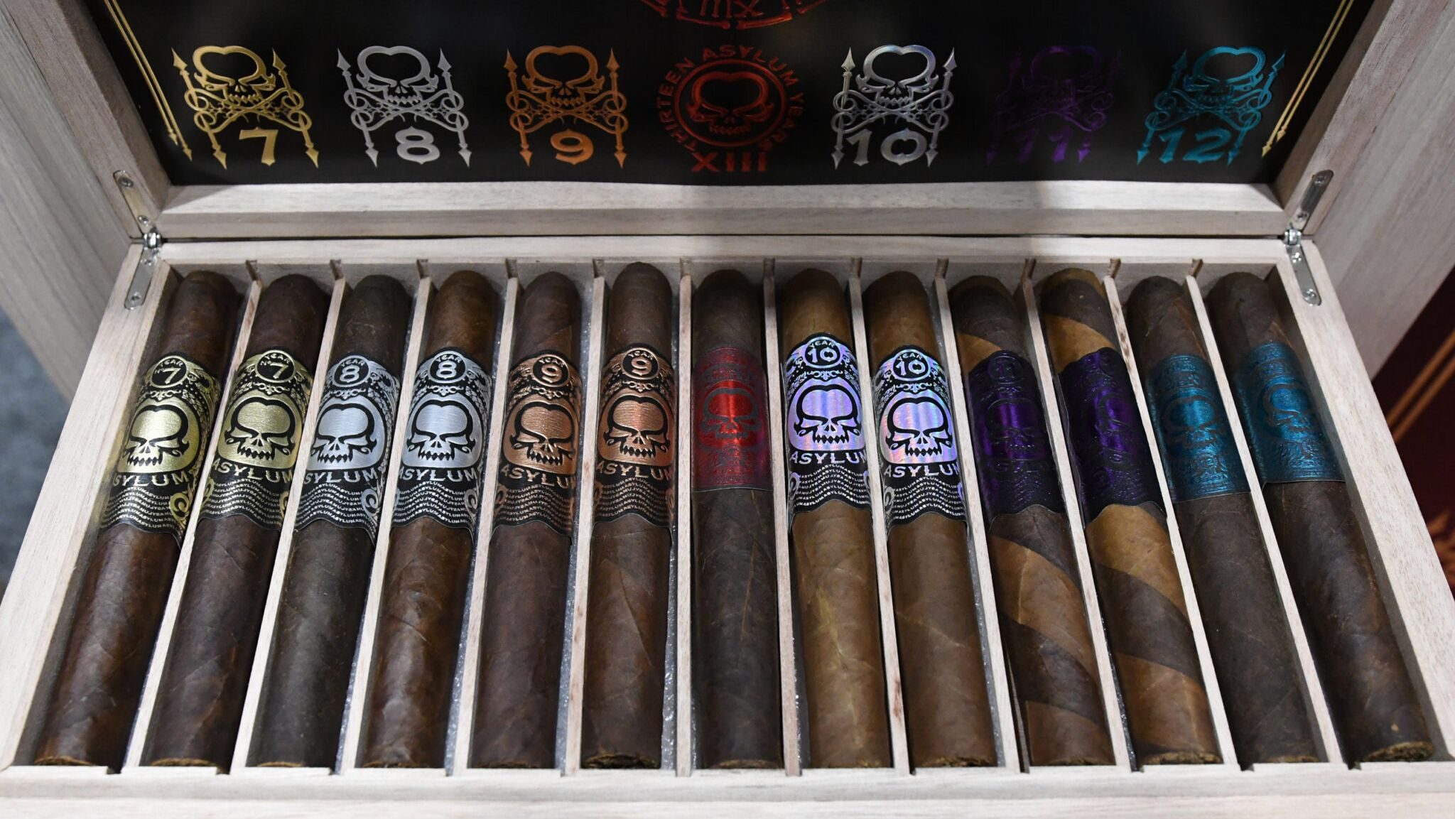 Asylum Time Capsule: the cigar that captures 13 years of madness - Cigar Smoker Club