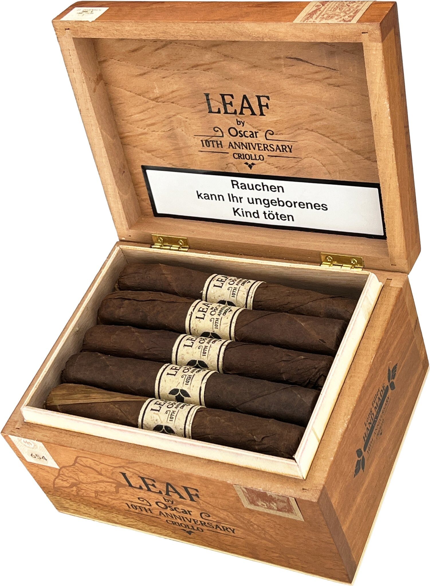 Oscar Valladares 10th Anniversary Toro Criollo: a Honduran cigar ...