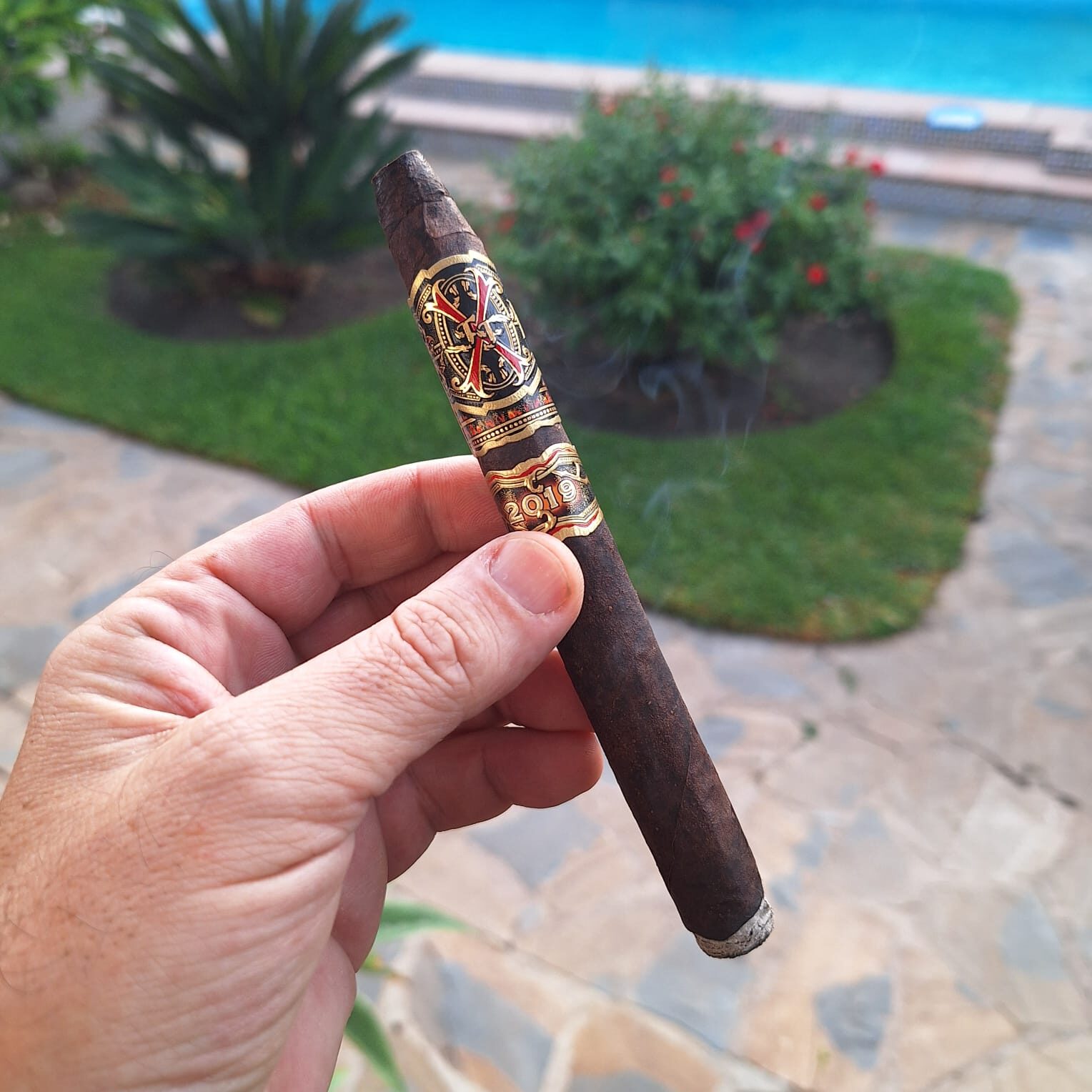 Opus X Purple Rain : dégustation d’un cigare dominicain - Cigar Smoker Club